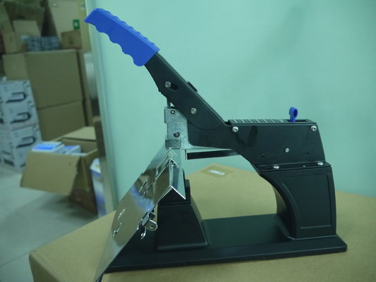 ISO Approval Manual Saddle Stapler Flat Stapling 60 Sheets supplier