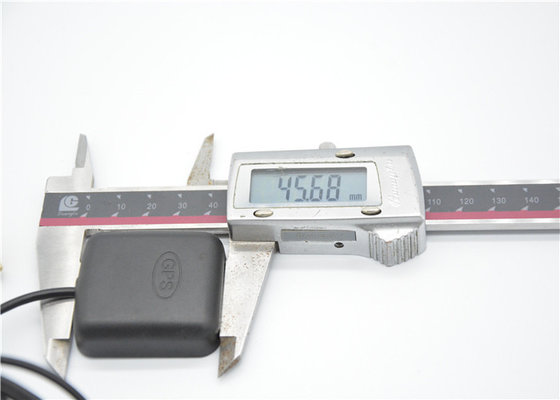 Black GPS Glonass Antenna Tracker Ceramic Patch Outdoor Chip Receiver Transmitter