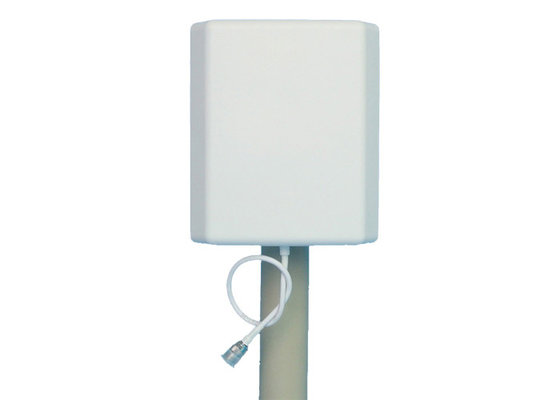 Directional Panel Wall Mount Antenna 698-2700MHz 8dBi For Mobile Signal Booster