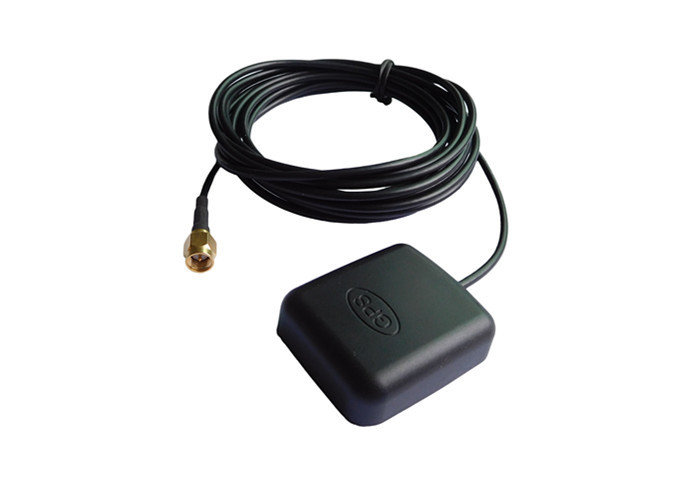 Car Active GPS Antenna With R/A SMA Male For GPS Tracker ABS Radome Material