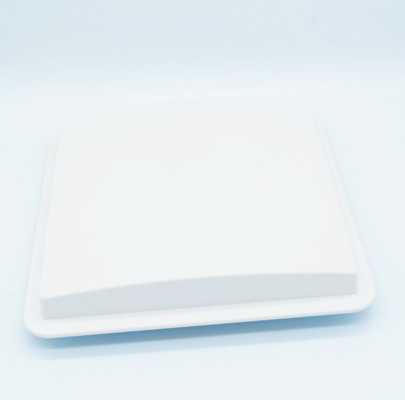 12dBi RFID Antenna ABS Panel Vertical Polarization DC Ground Lightning Protection