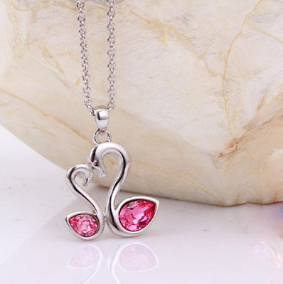 Ref No.: 105064 Swan Love fashion necklace wholesale jewellery distributor jewelry for kids
