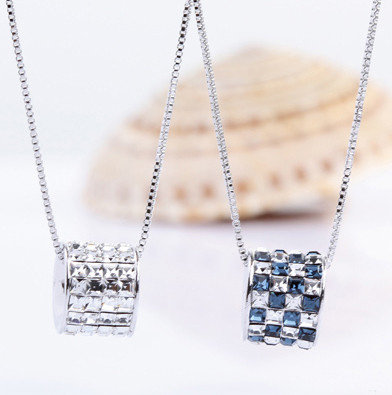 Ref No.: 105027 TurnLuck Ring circle necklace modern jewellery designer crystal jewelry