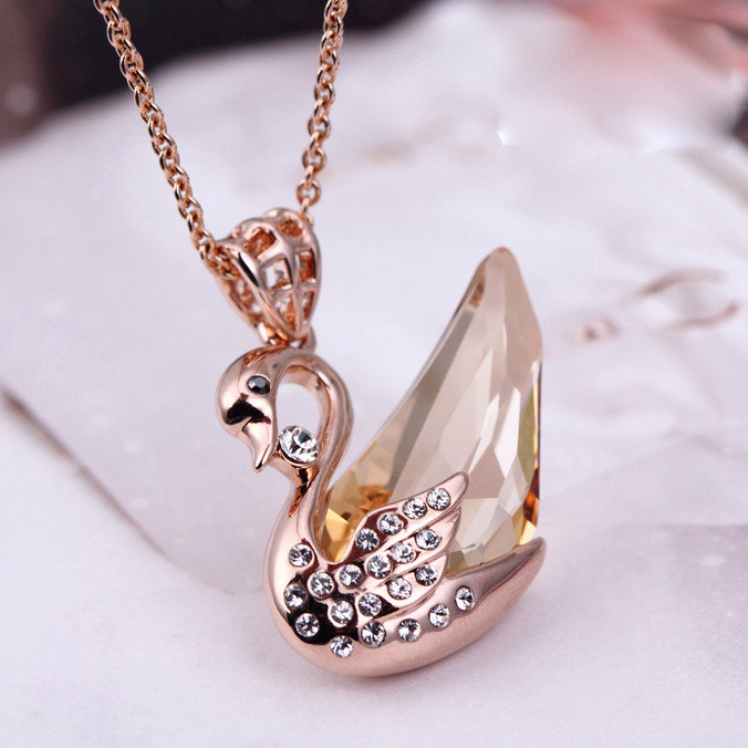 Ref No.: 105087 Beautiful swan elements swaroski necklace jewellery store adelaide jewelry brazil