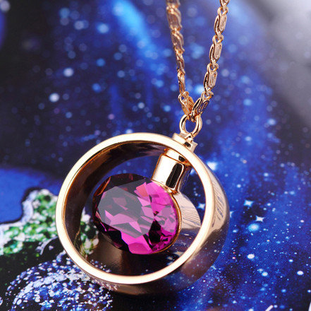 Ref No.: 105028 Louvre birthstone ring necklace red heart jewellery designer crystal jewelry