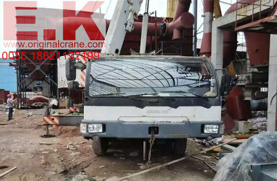 China 2011 ZOOMLION truck crane mobile crane 40ton crane lifting equipment, contruction hoist manufacturer
