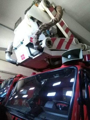 China Fire Truck Fire Engine Fire Fighting Equipment Bronta Skylift 68m (F68) company