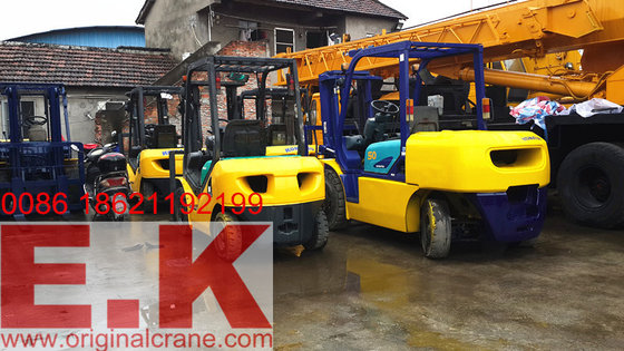 China 5ton Komatsu Forlift Japanese brand FD50 5ton diesel fork lift exporter