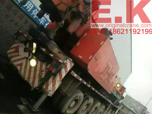 China 2006 ZOOMLION 130ton hydraulic truck mobile crane lifting equipment ( QY130H) exporter