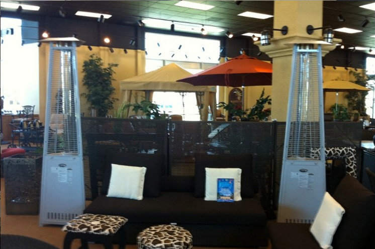 Mocha Triangle Patio Heater Lpg Outdoor Heater For Wedding Party Environmental Friendly