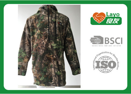 100% Polyester Outdoor Softshell Jacket Tactical For Camping / Hiking / Climbing