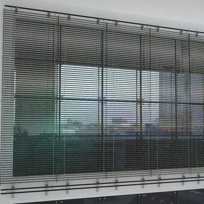 P31.25 Outdoor Advertising LED Glass Display Waterproof And Thunder Proof