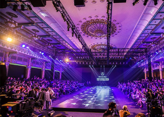 China 1R1G1B P10 Indoor Full Color Stage LED Screens With Video Display For Car Show supplier