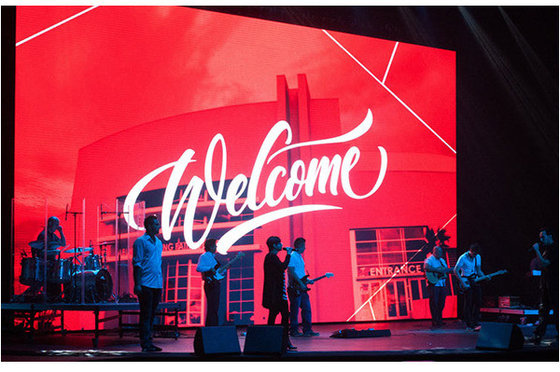 China P1.568mm Monitor Room Indoor LED Video Display 400x300mm High Brightness supplier