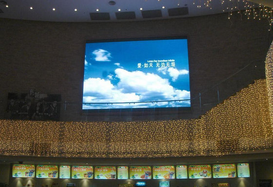 China Full Color Sports LED Video Display , Indoor P5 LED Screen Board 800 Hz Refresh Rate supplier