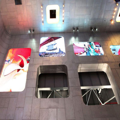 China P5 Indoor Full Color LED Display , 1800 nits SMD LED Advertising Screen V140 / H140 supplier