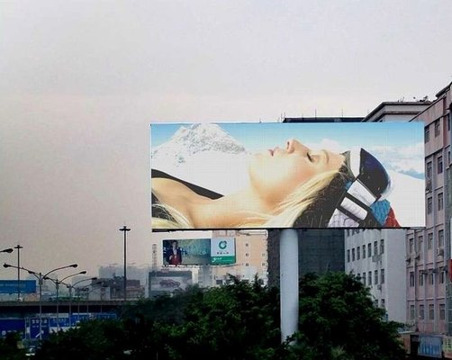 China Asynchronous 7000 Nits p10 outdoor led display Board / led advertising displays supplier