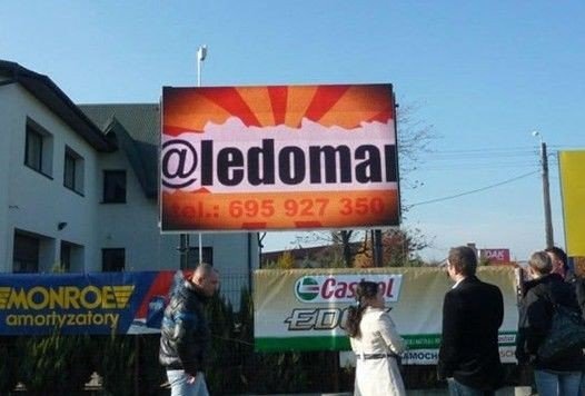 China P16 Large Mobile outdoor advertising led display screen 2RG1B Static Current supplier
