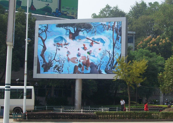 P5 Outdoor Smd 3-In-1 RGB LED Display Module High Definition LED Module supplier
