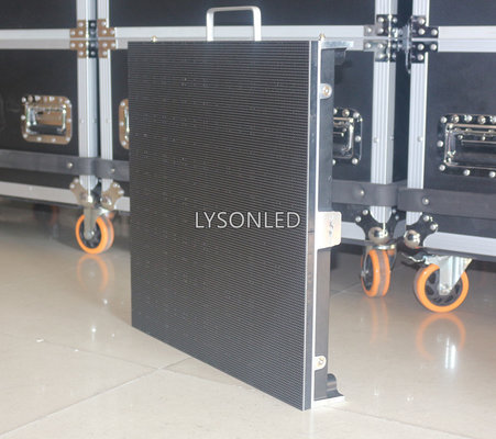 Easy Install Design P5.95mm Outdoor Full Color LED Display with High Gray Scale supplier