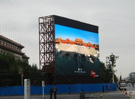 Energy Saving High Brightness HD P10 Led Screen Outdoor Super Clear Vision supplier