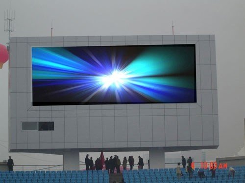 High Resolution Large Stadium LED Display Screen TV , Outside Column Video Wall supplier