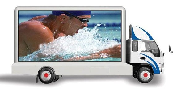 DIP Outdoor Mobile LED Display Screen Truck Mounted 7mm Pixel Pitch supplier