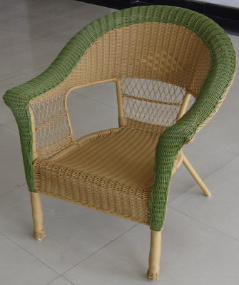 Two Tones Steel Resin Wicker Patio Furniture , 4pcs Outside Wicker Furniture Set With Cushion