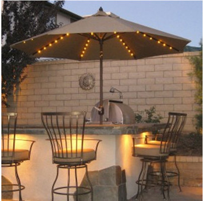 Aluminum Pole Polyester Fabric Solar Patio Umbrella , Commercial Grade Patio Umbrellas