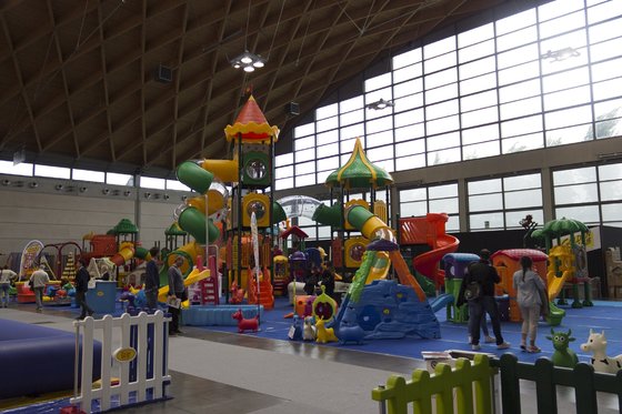 Galvanized Steel Outdoor PlayEquipment Outdoor Playground Climbing For Kids supplier