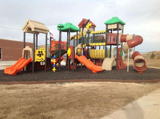 Galvanized Pipe,LLDPE Children tree house series outdoor playground supplier