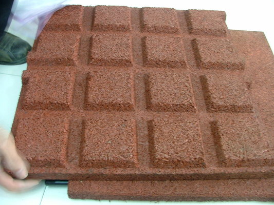 Anti UV 5 CM Rubber Mats Outdoor Playground Anti Slip ISO9001 supplier