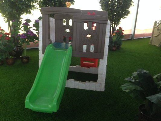 Indoor Plastic Indoor Playground Equipment Various Colors Non - Toxic supplier