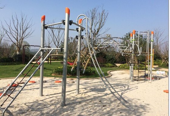 Commerial Kids Outdoor Gym Equipment / Outdoor Playground Equipment With Standing Spinner , Free Standings supplier