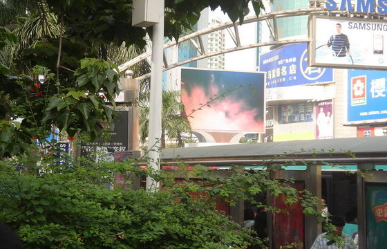 China Custom Outdoor Full Color SMD P8 LED Screen For Digital Video Billboard supplier
