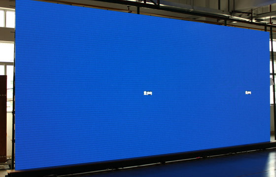 China Super Vivid Color Outdoor Advertising Led Display Led Advertising Billboards supplier