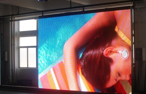 China Energy Saving IP65 SMD Outdoor Led Monitor For Shopping Malls supplier