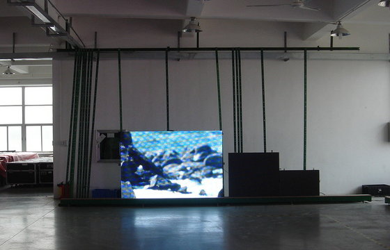 China 5mm Pixel Pitch Outdoor Full Color LED Display 160 × 160mm Module Size supplier