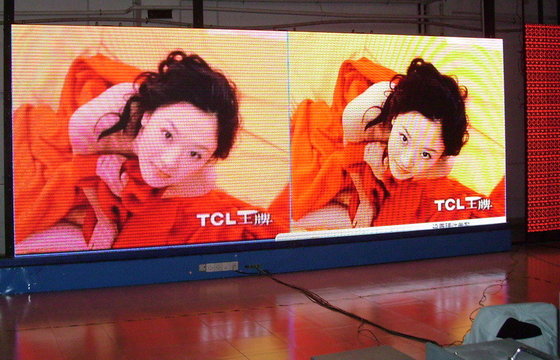 China Clear No Nosaic Outdoor SMD LED Screen / p10 Full Color LED Display supplier