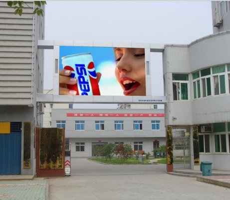 PH10 Outdoor Advertising Led Display For Sports Stadiums , Ultra Slim Design supplier