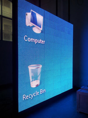 Better Cooling Led Advertising Screens Full Color SMD 3 In 1 Technology supplier