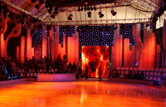 P6 Indoor Stage LED Screen For Advertising Video Wall 768×768×80mm supplier