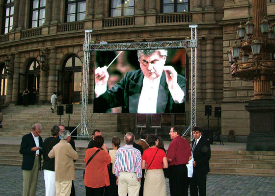 High Contrast Led Advertising Screens P5 P6 P8 P10 IP68 Waterproof supplier