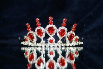2 inch tall girls crown tiaras for USA pageant crowns and tiaras wholesale manufactuer of pageant crowns pai crown