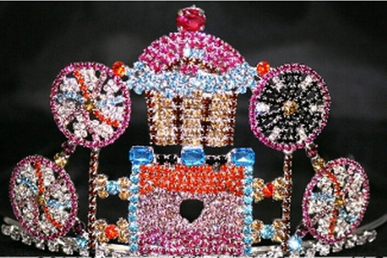 Candy tiaras and crowns rhinestone cake crystal crowns custom pageant crowns and tiaras supplier manufactuer pai crown