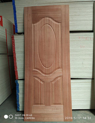 2.7mm,3mm Teak Veneer PLYWOOD Door Skin/Teak Veneer Moulded PLYWOOD door skin supplier