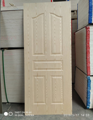 2.7mm,3mm Teak Veneer PLYWOOD Door Skin/Teak Veneer Moulded PLYWOOD door skin supplier