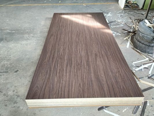 Manufacturers Price 9-25mm pure Melamine particle board For Sale supplier