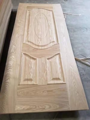 2.7mm,3mm Teak Veneer MDF Door Skin/Teak Veneer Moulded PLYWOOD door skin supplier