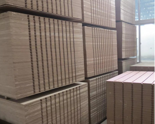 Melamine MDF and Plywood slatwall 1220*2440*18mm supplier